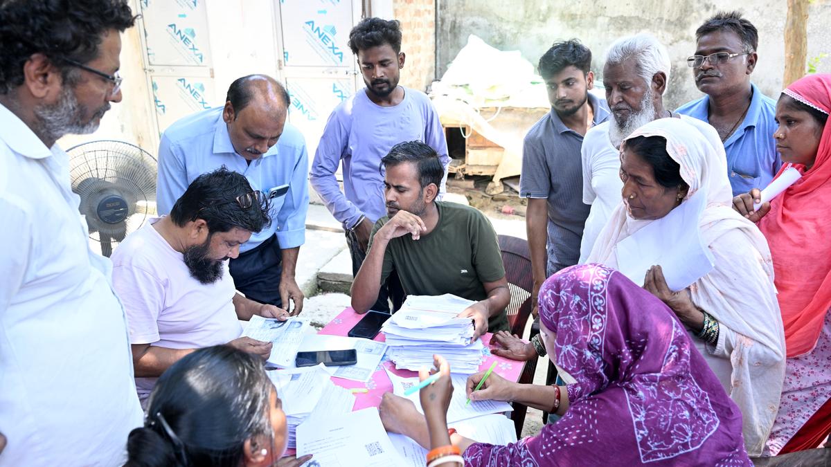 Supreme Court tells Election Commission of India to consider Aadhaar, EPIC, ration card for ...